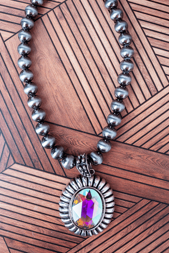 Iridescent Main Character Energy Silver Pearl Necklace | Wholesale ...