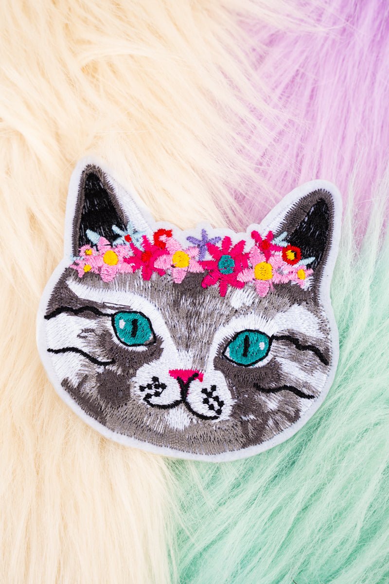 Gray Cat with Flower Wreath Embroidered Patch | Wholesale Accessory Market